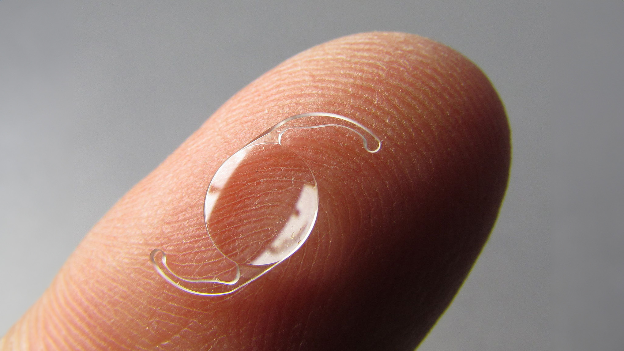 Transform Your Sight with Premium Intraocular Lenses - EyeCare Maldives